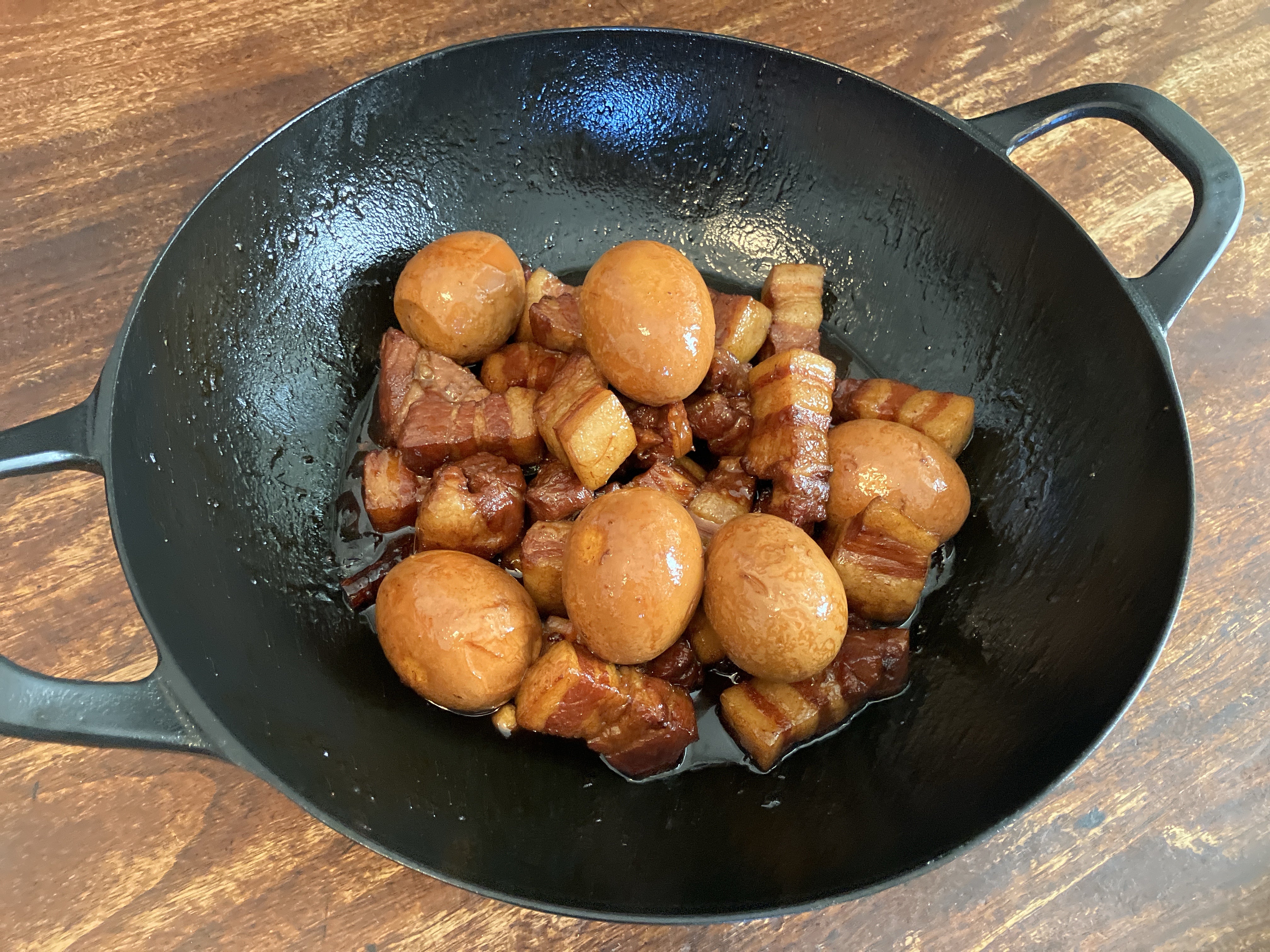 Sakuto's original recipe "Red Grilled Pork and Boiled Egg Braised in S ...